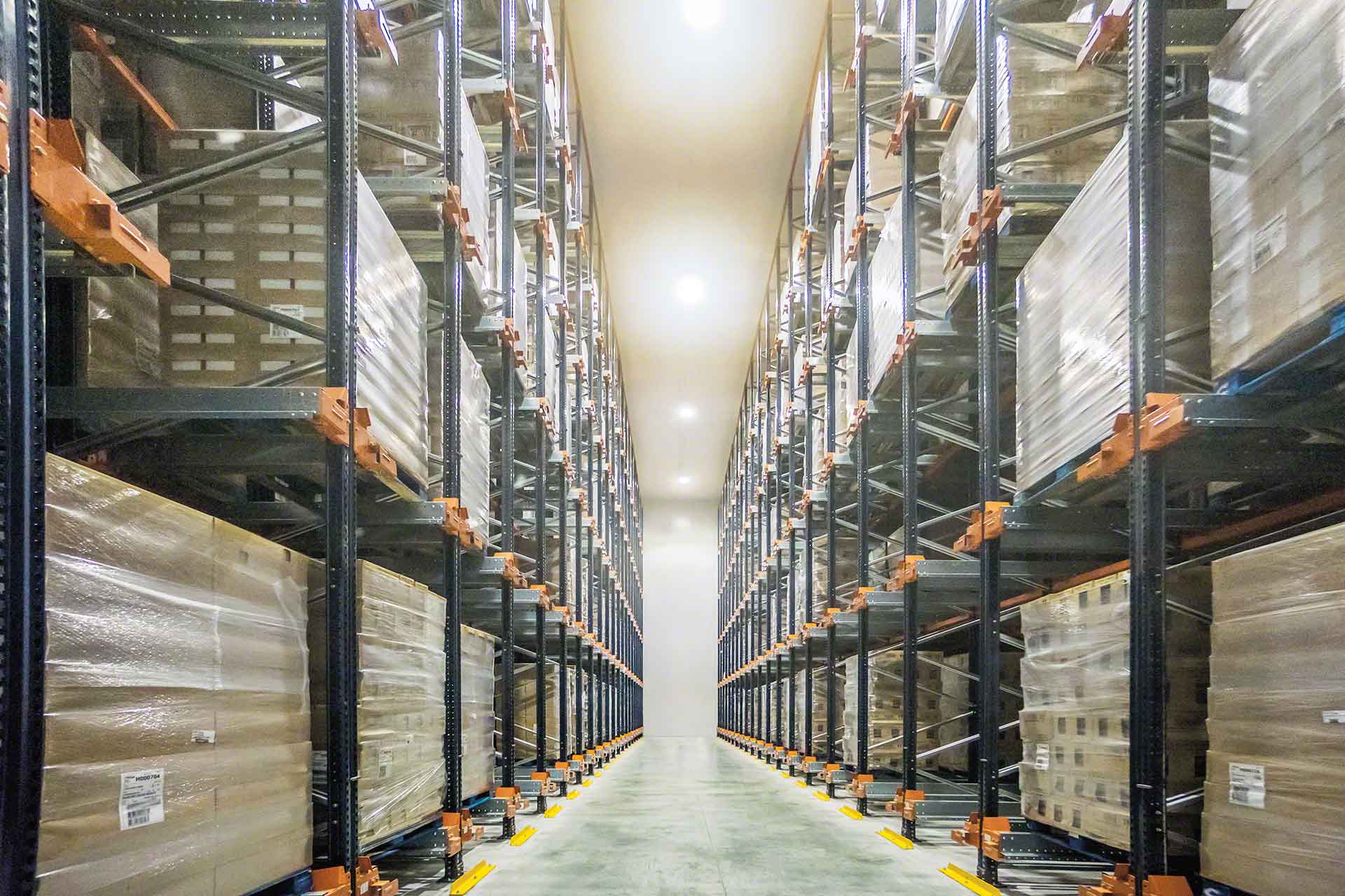 Stock mínimo: ¿qué es y qué estrategias aplicar? - Mecalux.com.mx