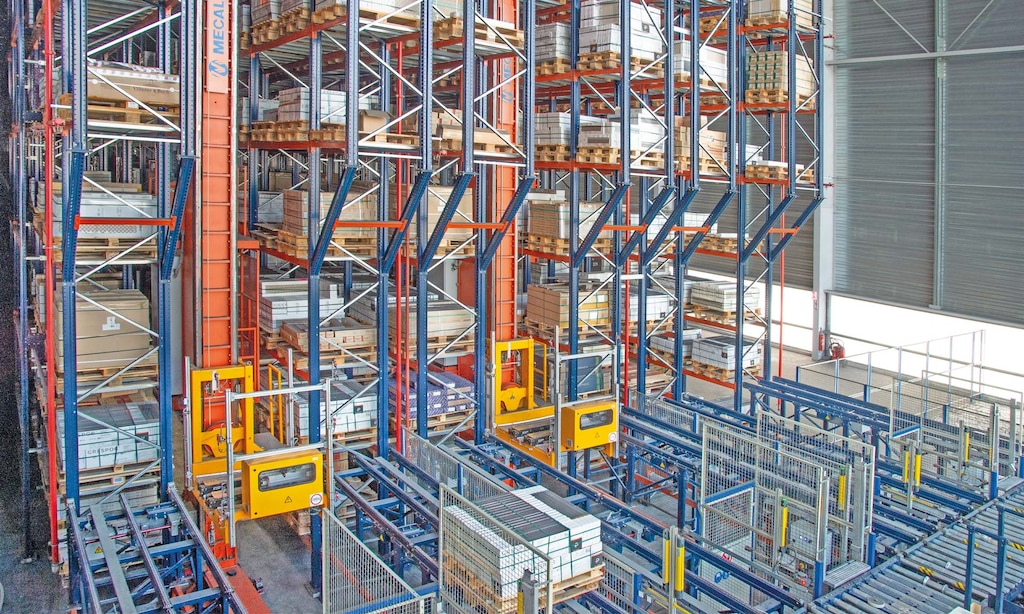 Almacenamiento de materiales: éxito empresarial - Mecalux.com.mx