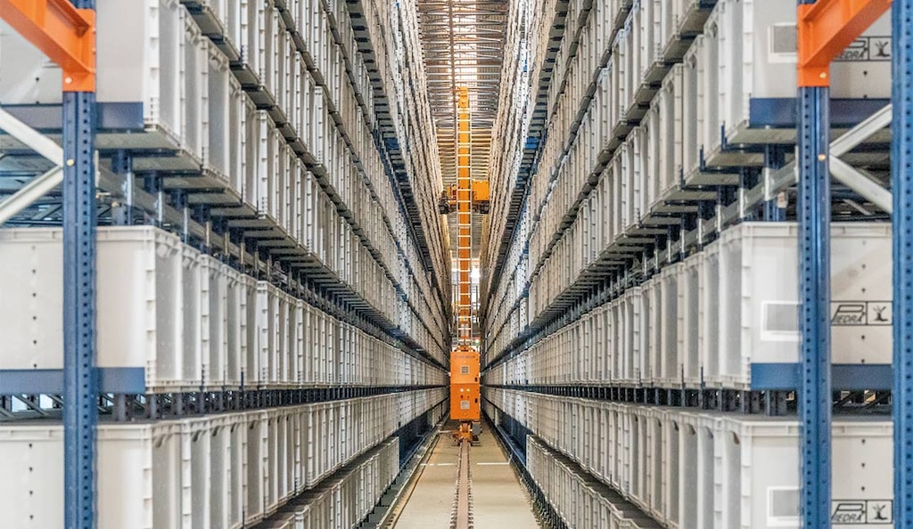 Automatización 3PL: usos y beneficios en almacén - Mecalux.com.mx