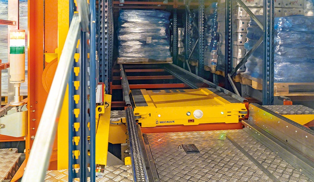 Guía de los racks para tarimas - Mecalux.com.mx