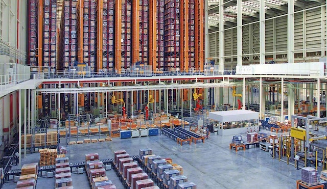 Producción continua: el sistema que no descansa - Mecalux.com.mx